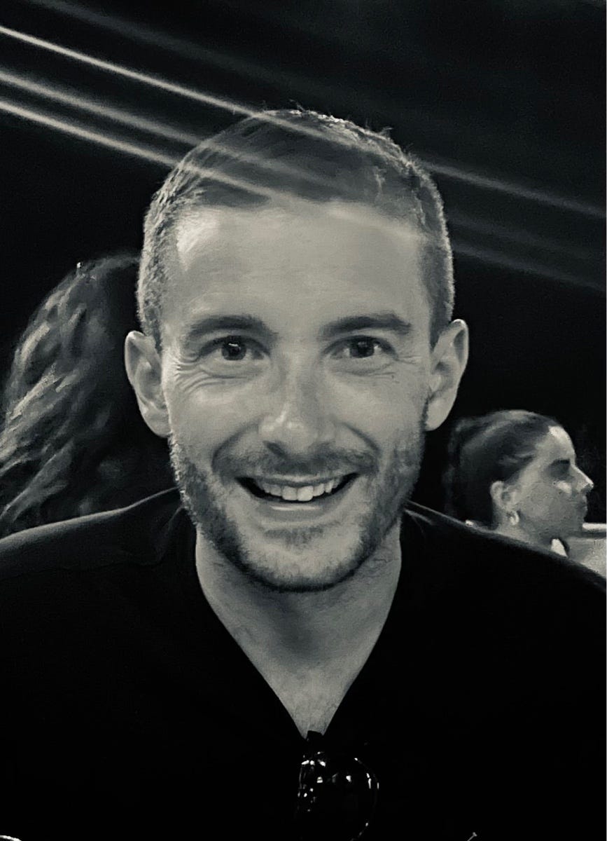Adrien – Medium