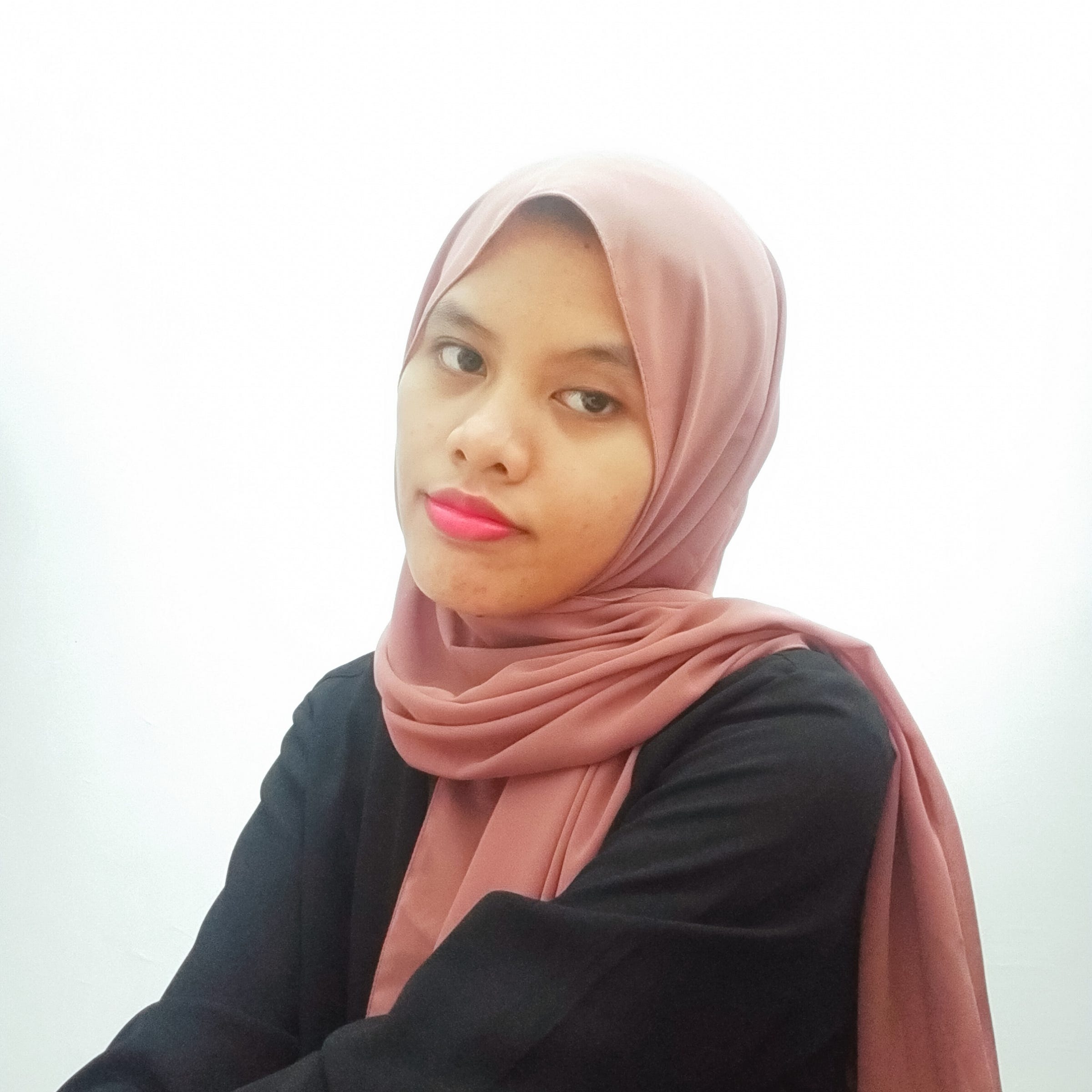 Isna Nurhaliza – Medium