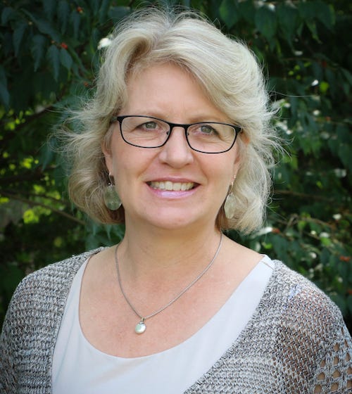 Anne Johnson – Medium