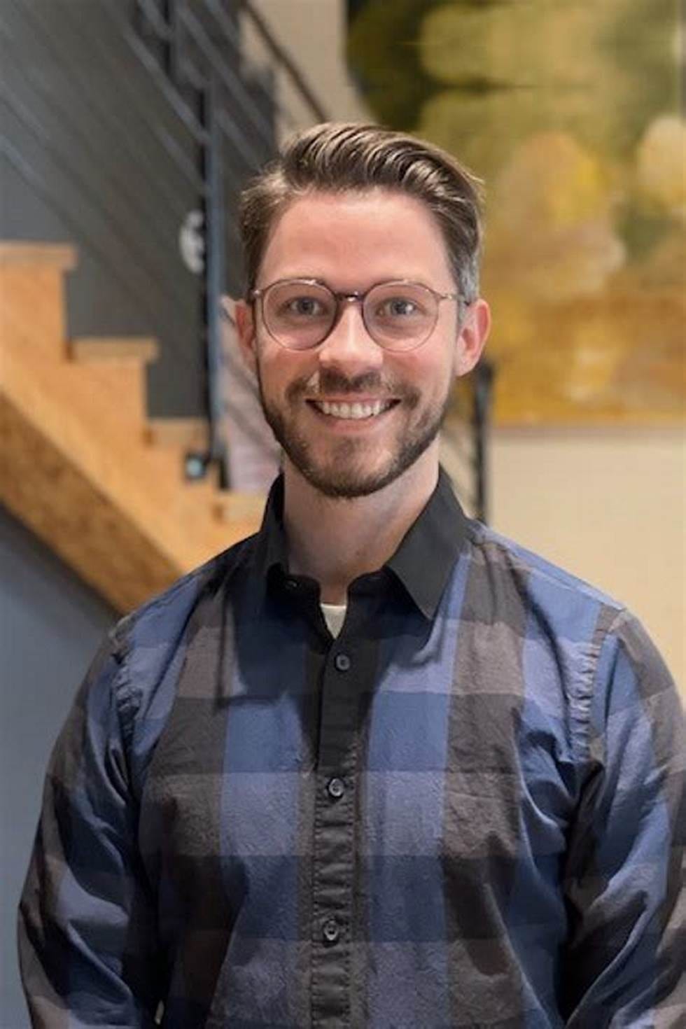 Stephen Sean – Medium