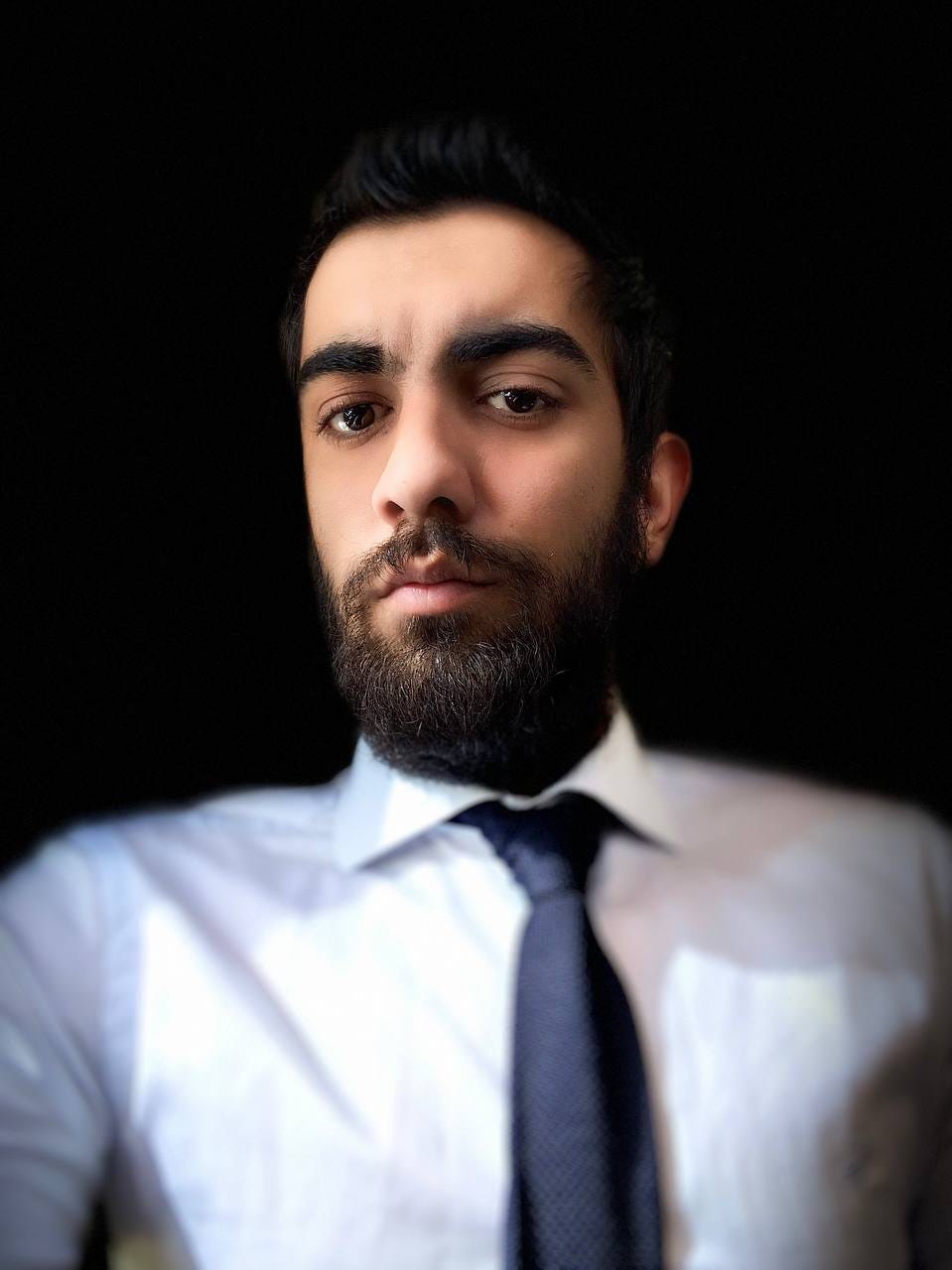 Mert Demir – Medium