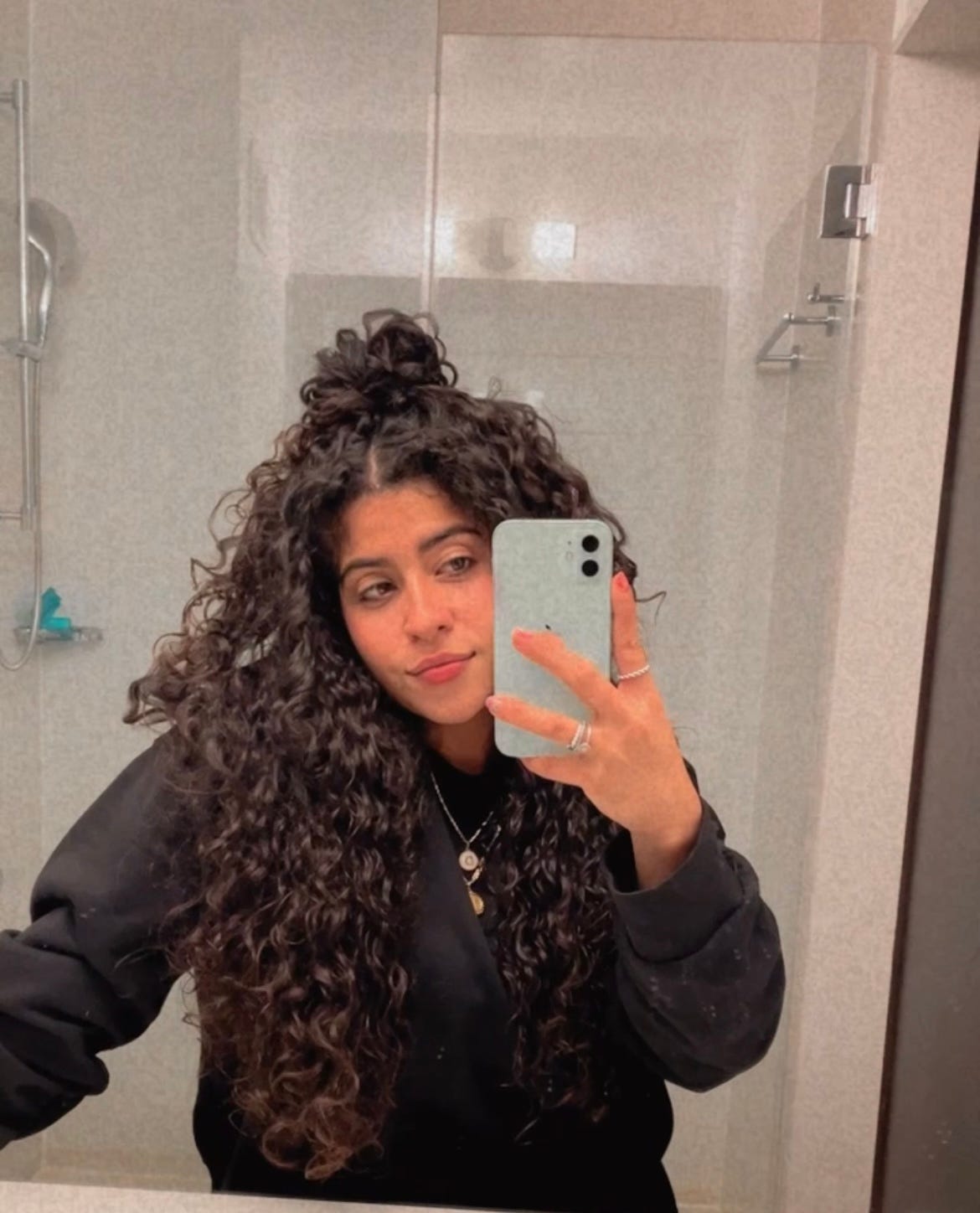 Desirée Ferrer – Medium