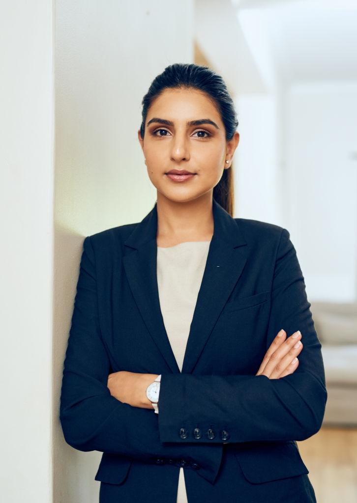 Farjana Shova – Medium