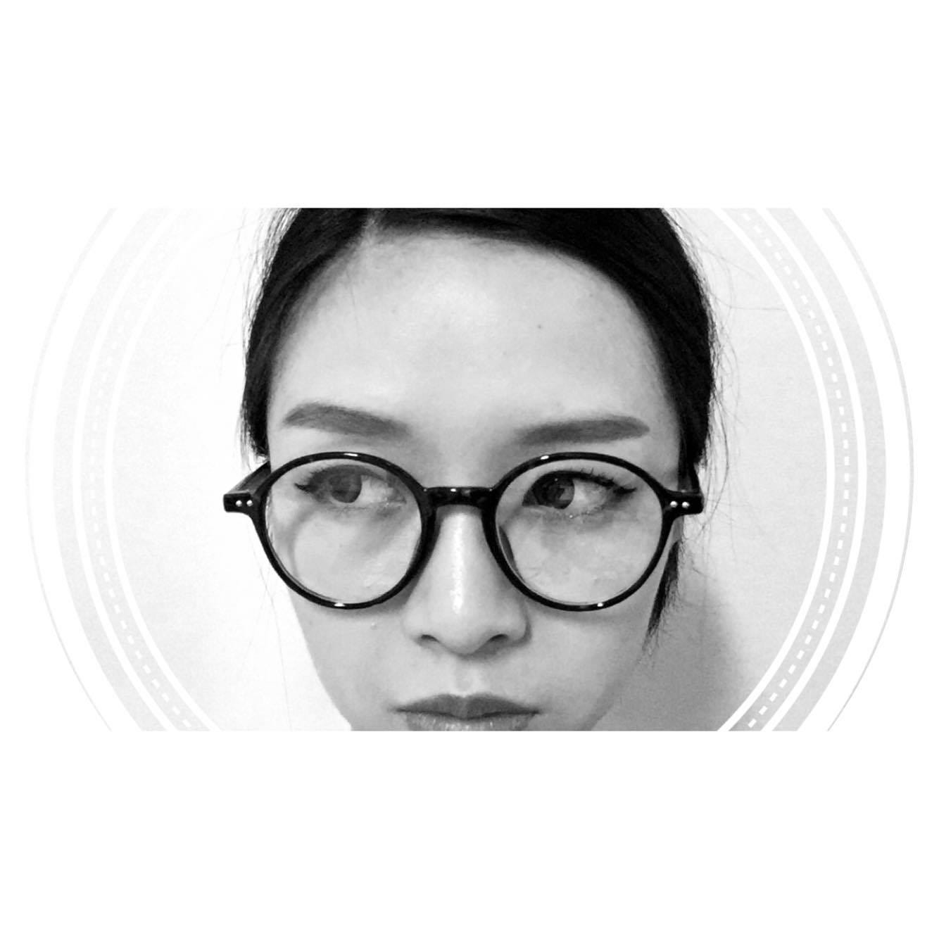 얀 Medium