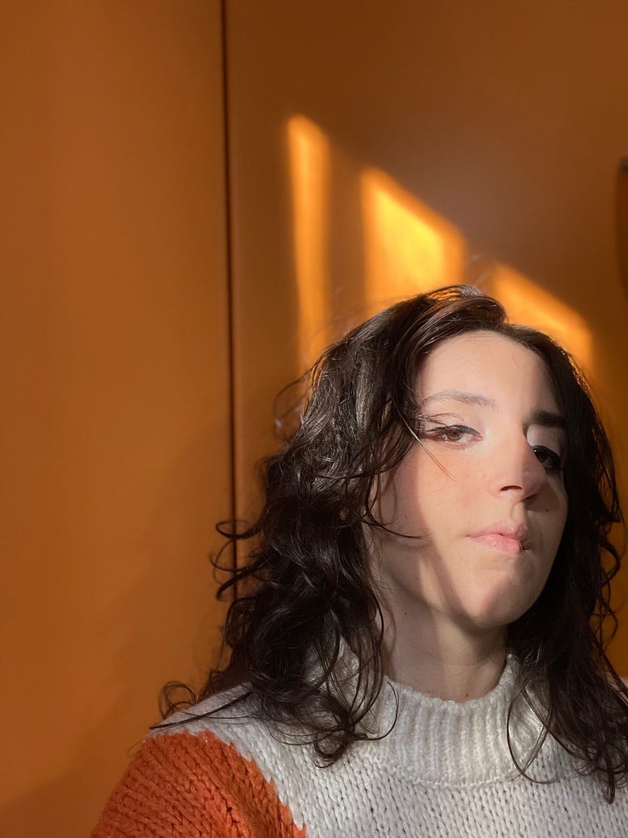 Aurora Trotta – Medium