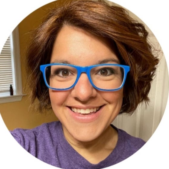 Alice Monteiron – Medium