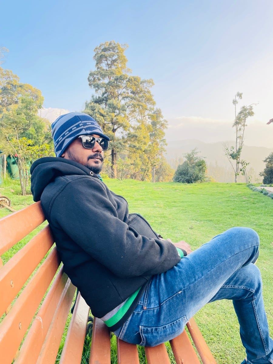 Midhun Das – Medium