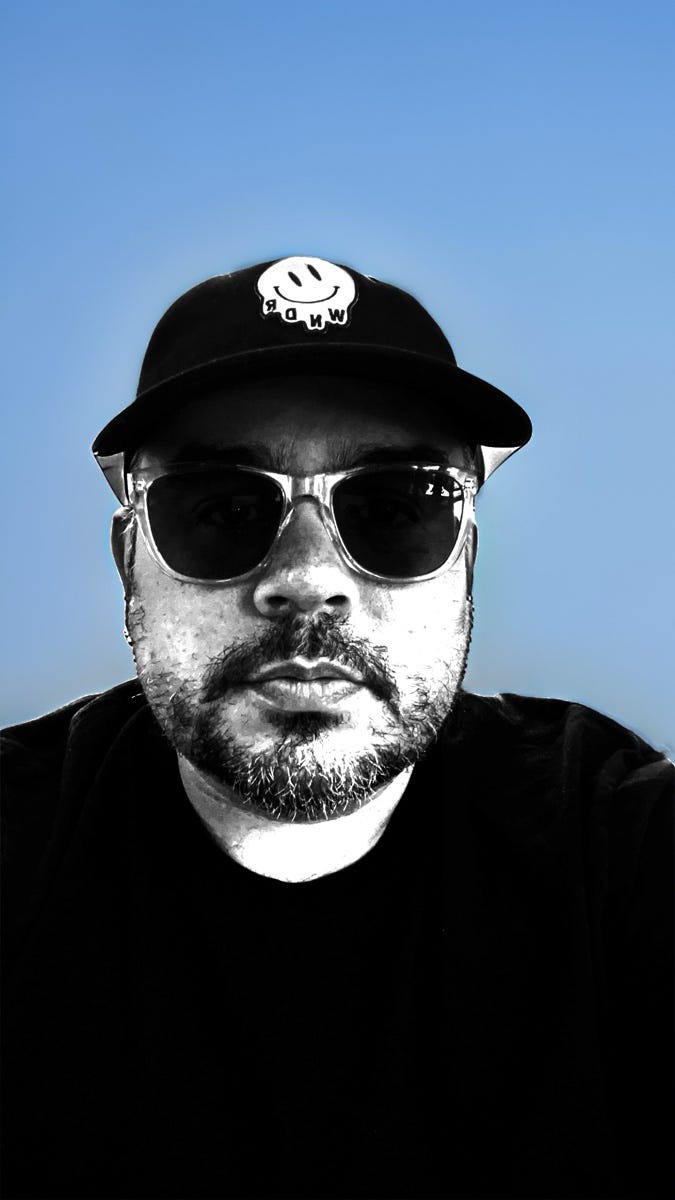 Niles Hemming – Medium