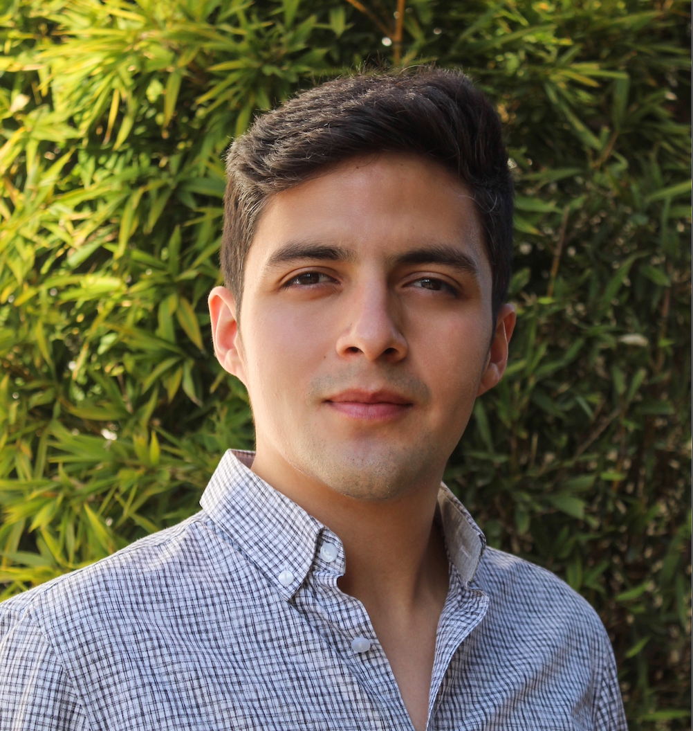 Raul Aguilar – Medium