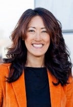 Kay Song – Medium