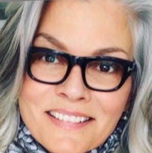 Sandra Banister – Medium
