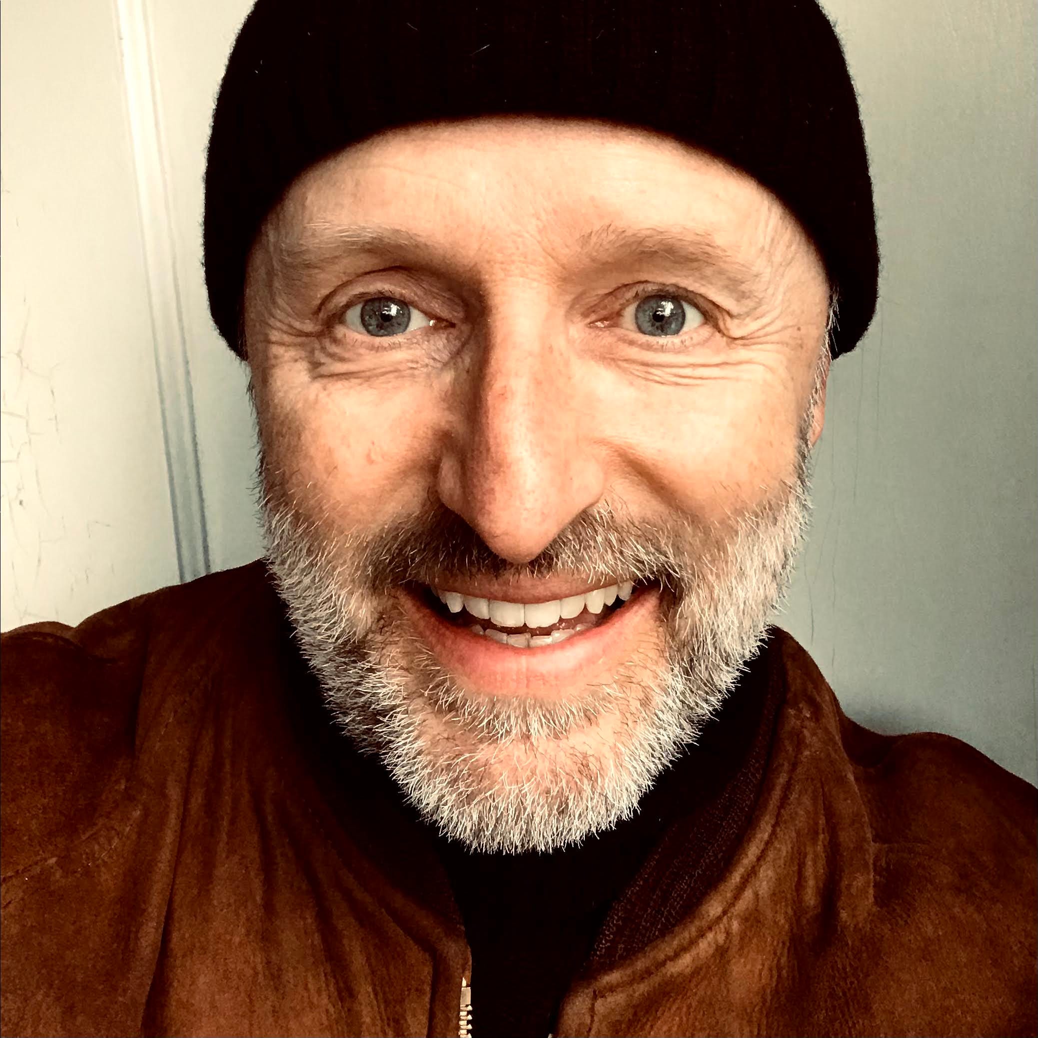 Paul Razzell – Medium
