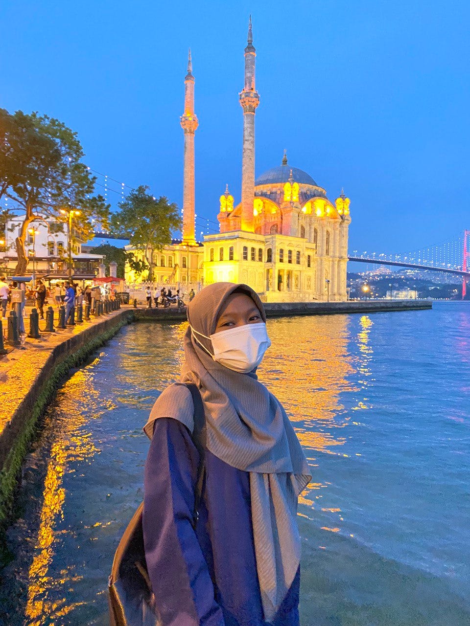 Syilvia Herlina – Medium