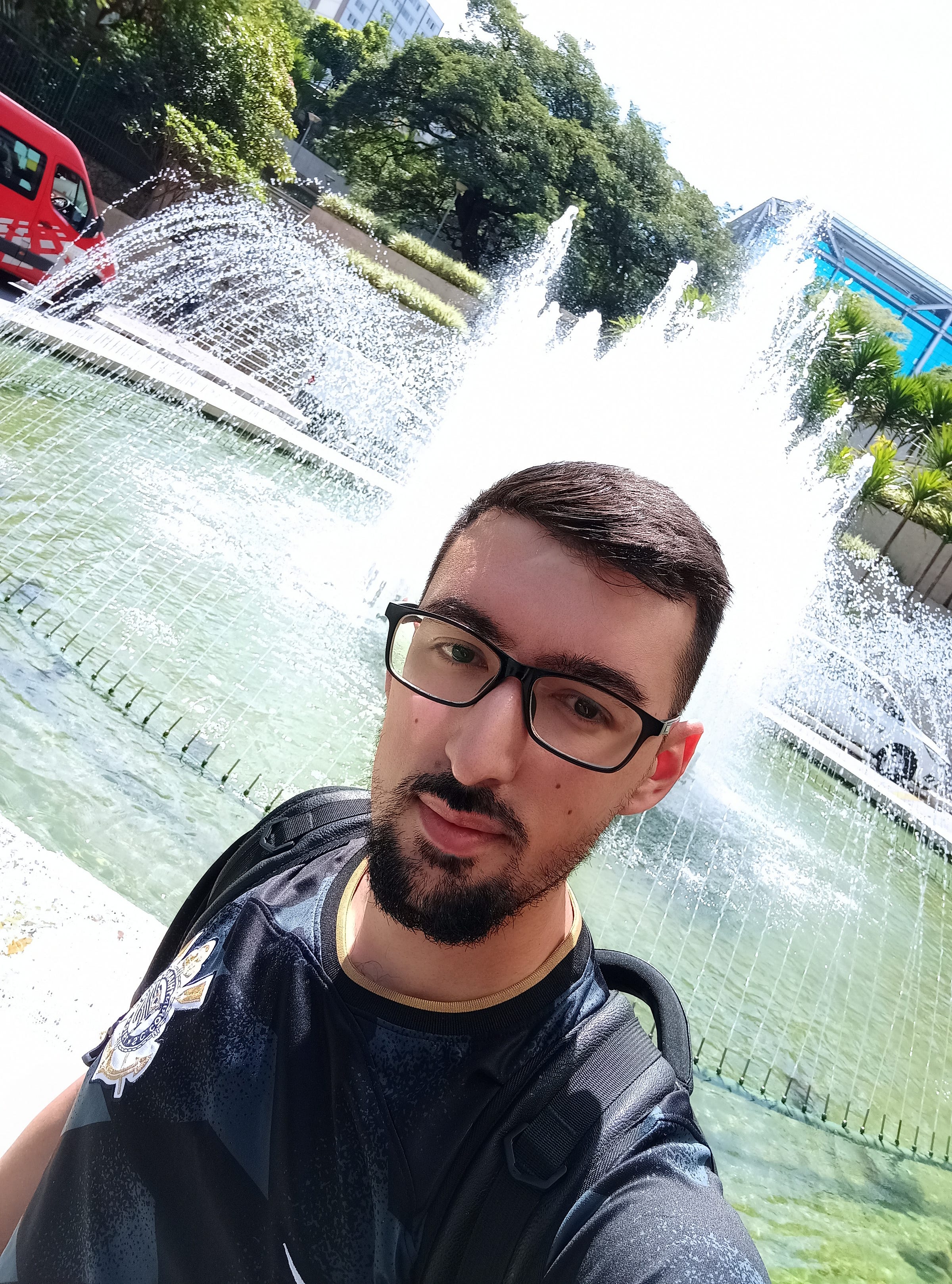 Hugo Leite – Medium