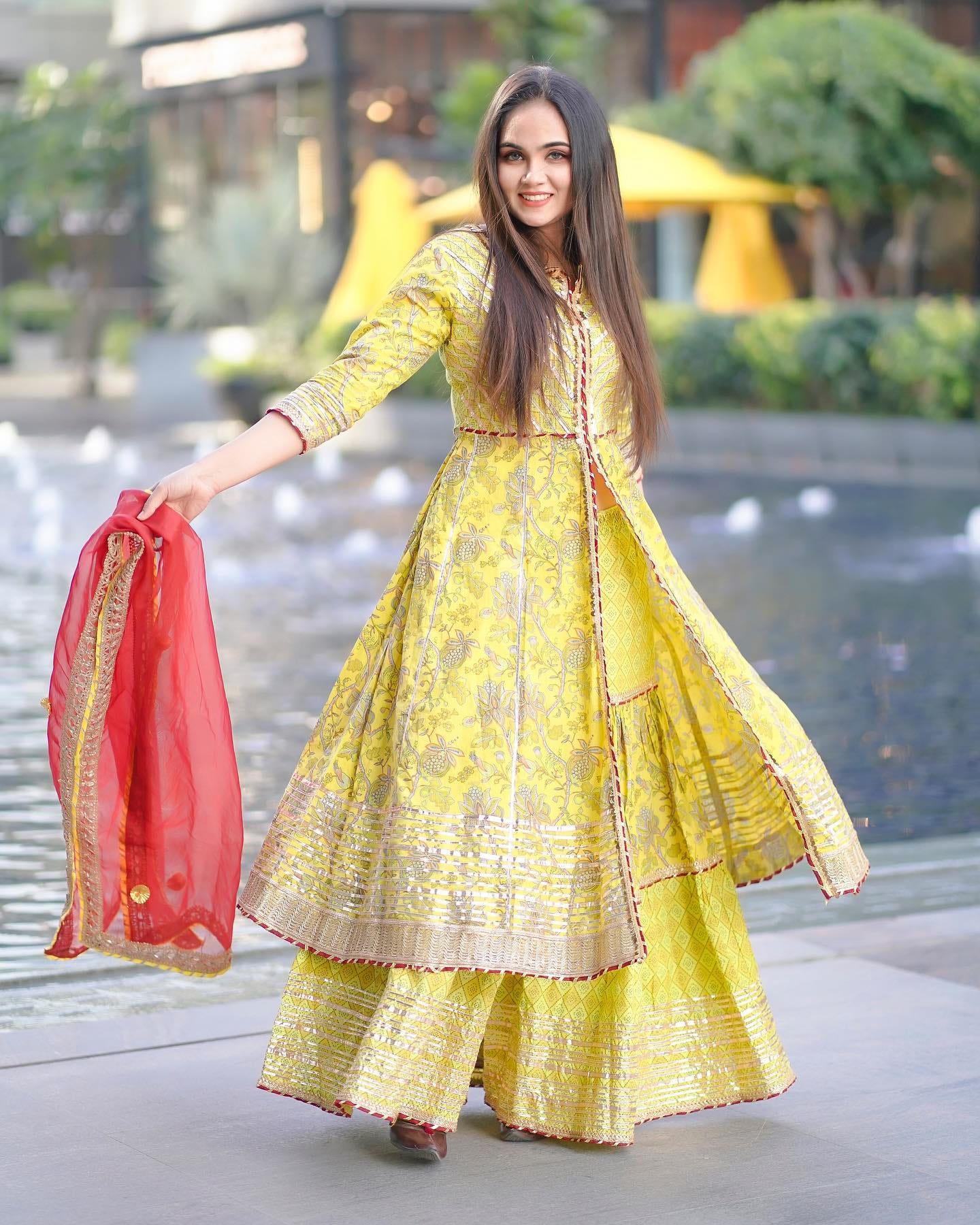 Jannatul Suvarna – Medium