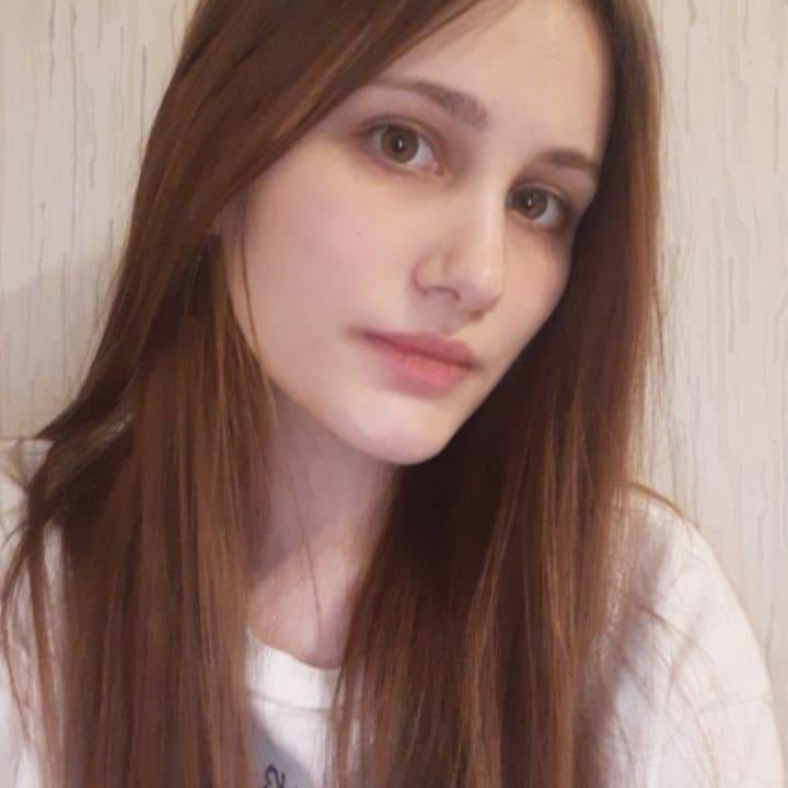 Victoria Lisitsyna – Medium