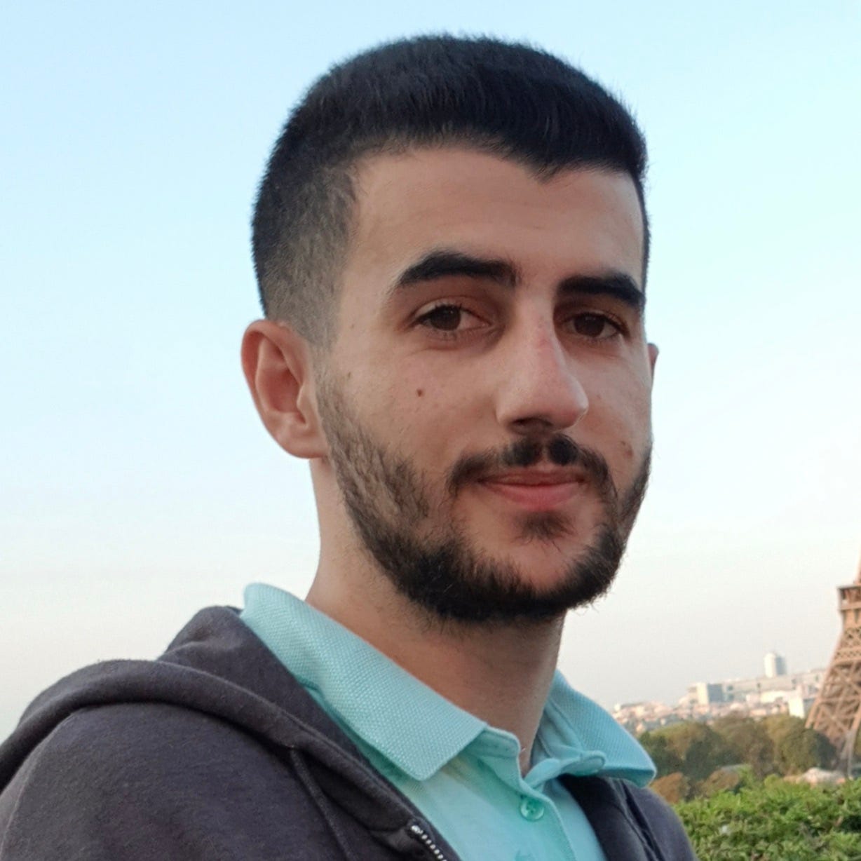 Hussein Awala Medium