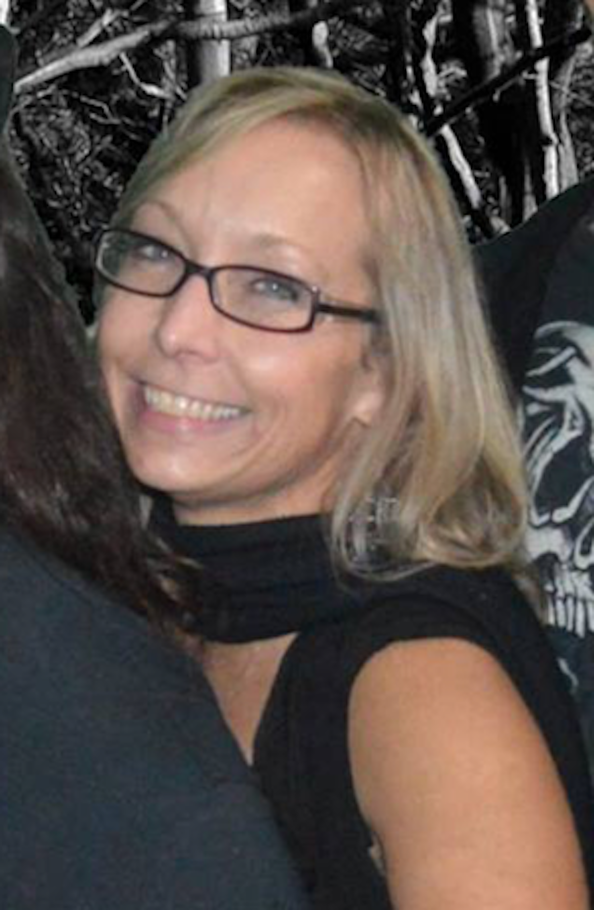 Tina Maddox – Medium