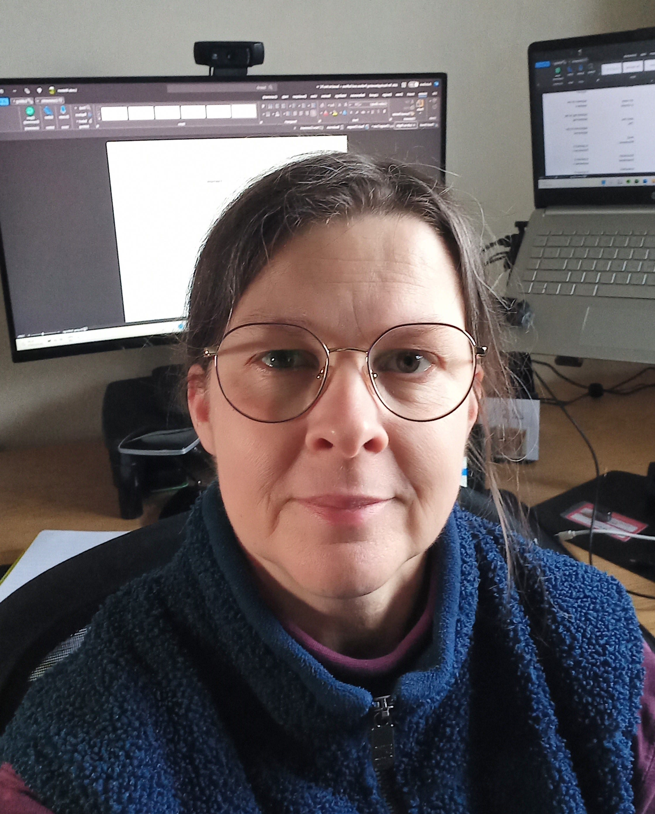 Linda Watson Medium