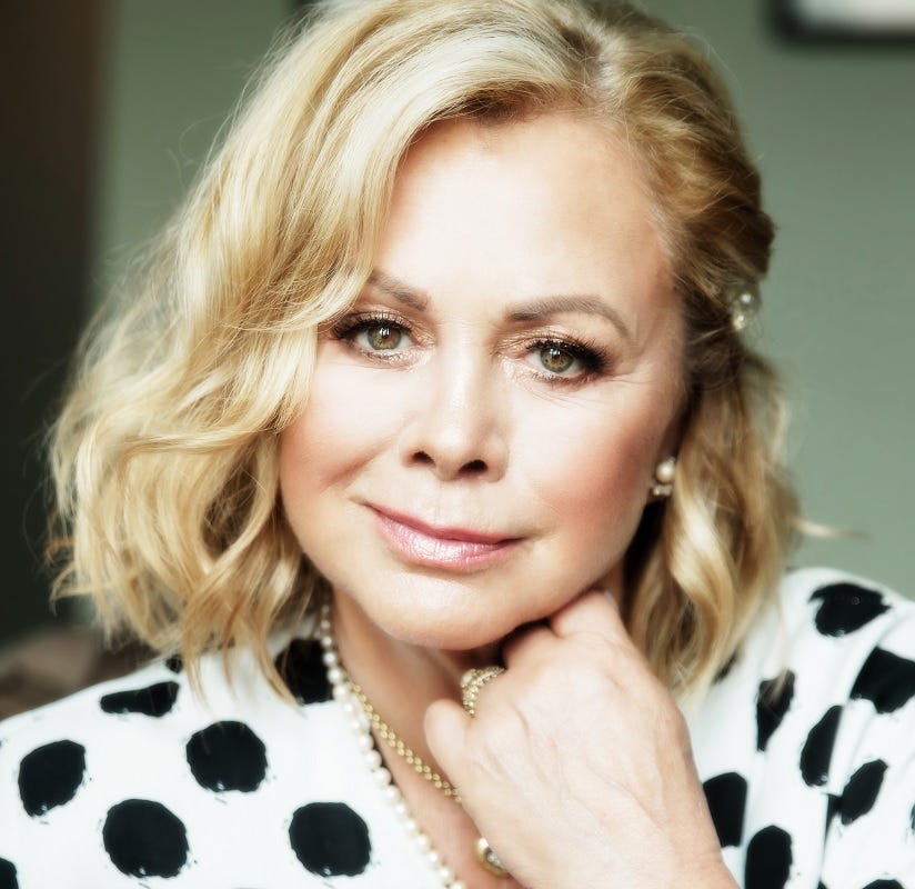 Maria Graham IV – Medium