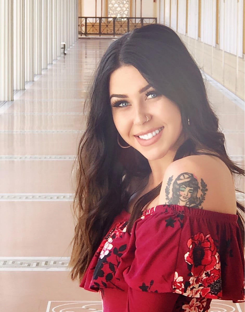 Aydan Andrews – Medium