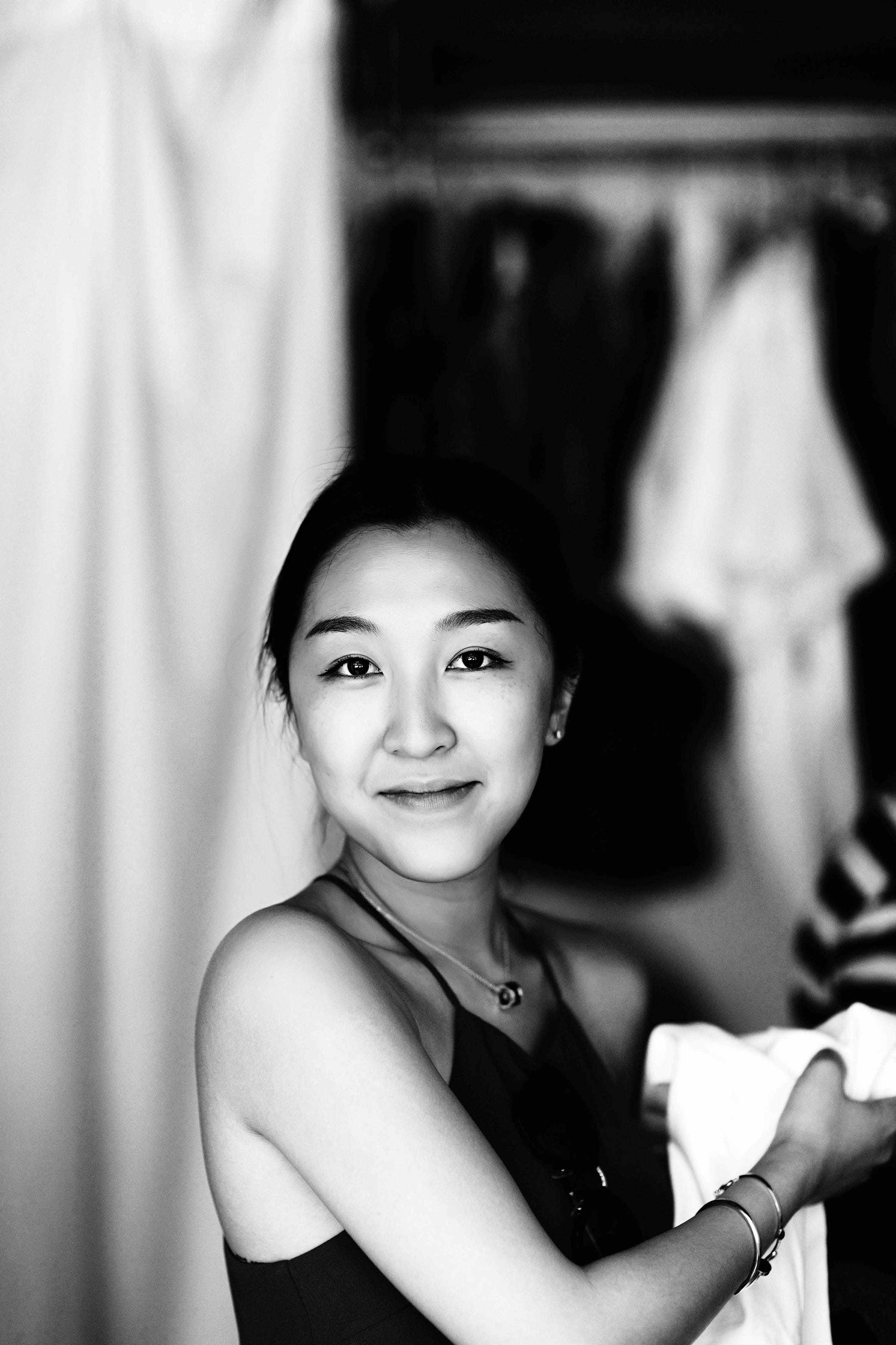 Sandra Lau – Medium