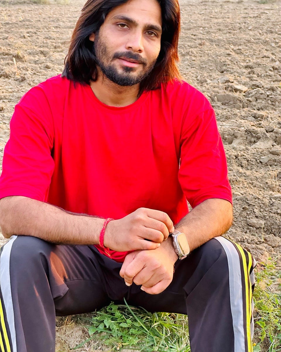 Bhati Rohit – Medium