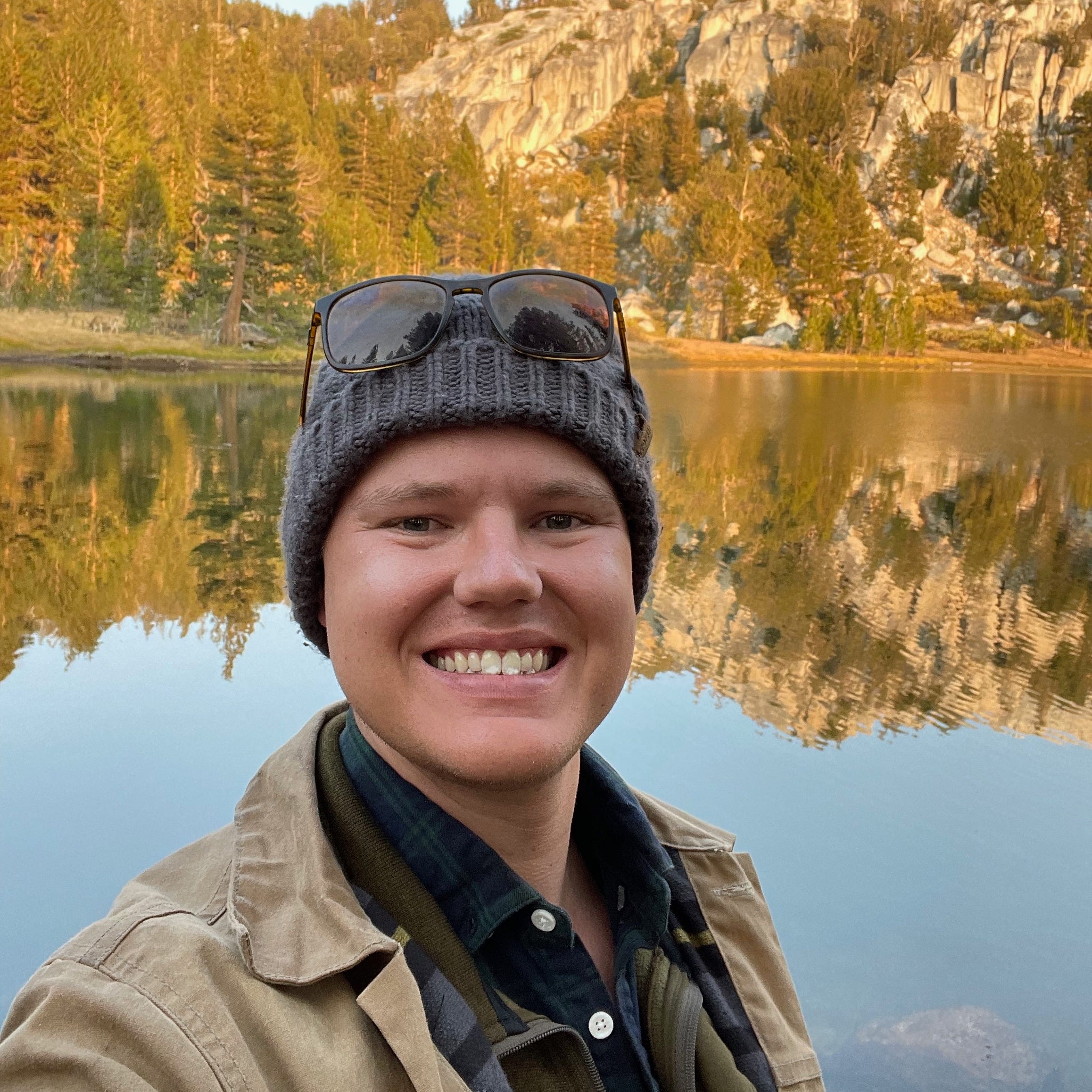 Riley Helm – Medium
