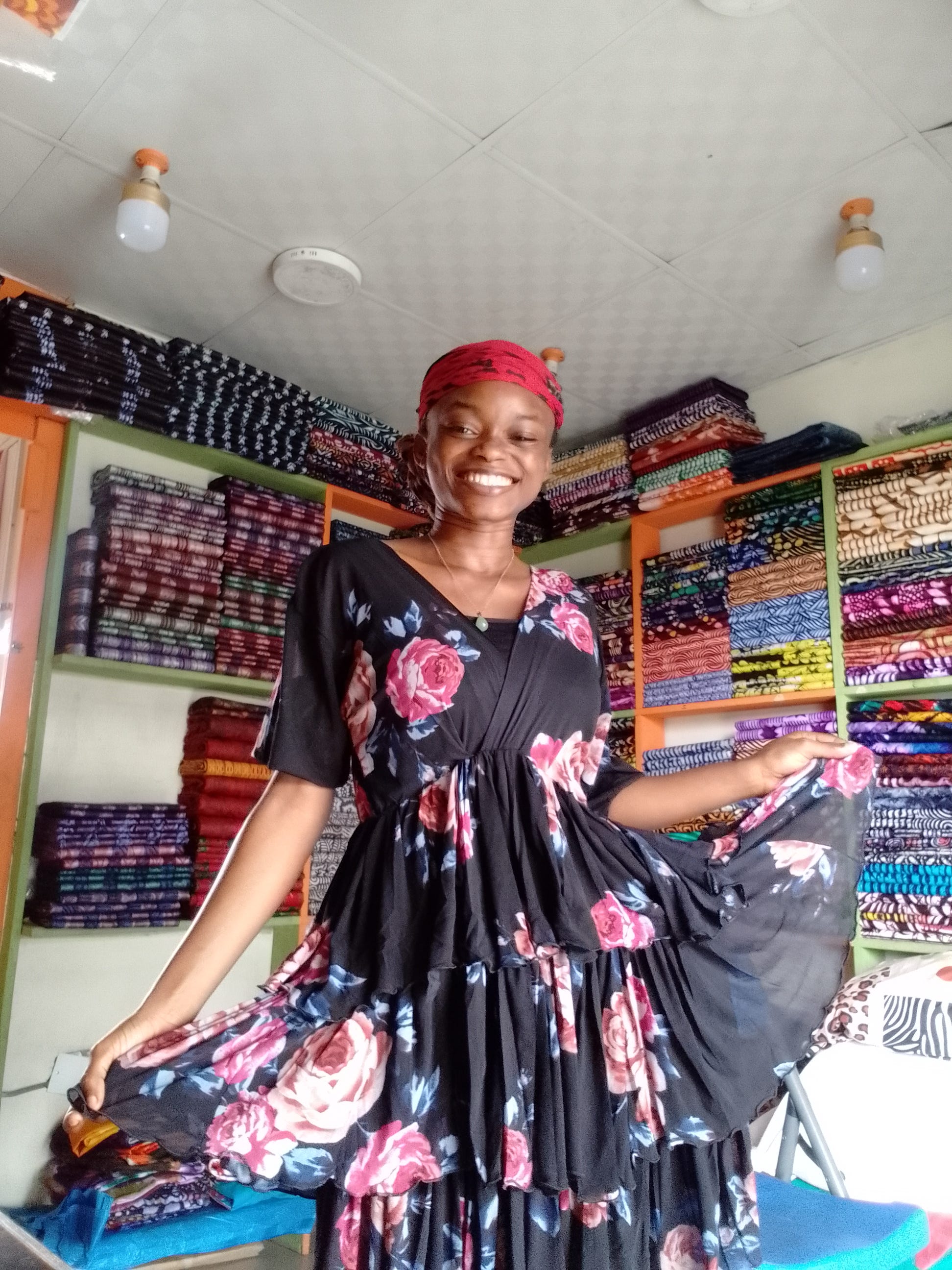 Akano Adewunmi omorilewa – Medium