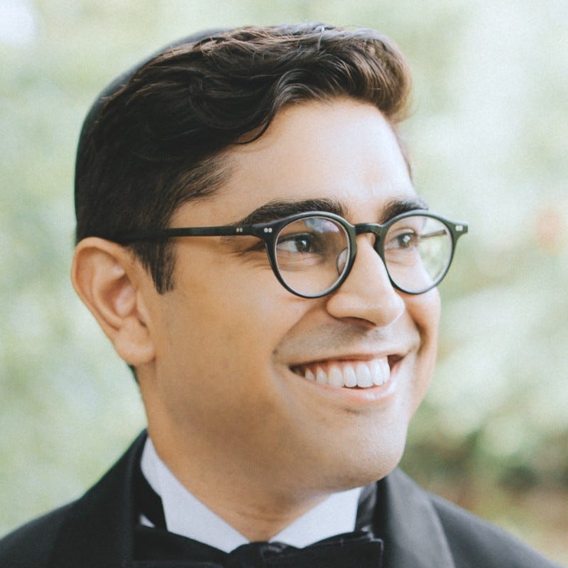 Alexander William Schifter – Medium