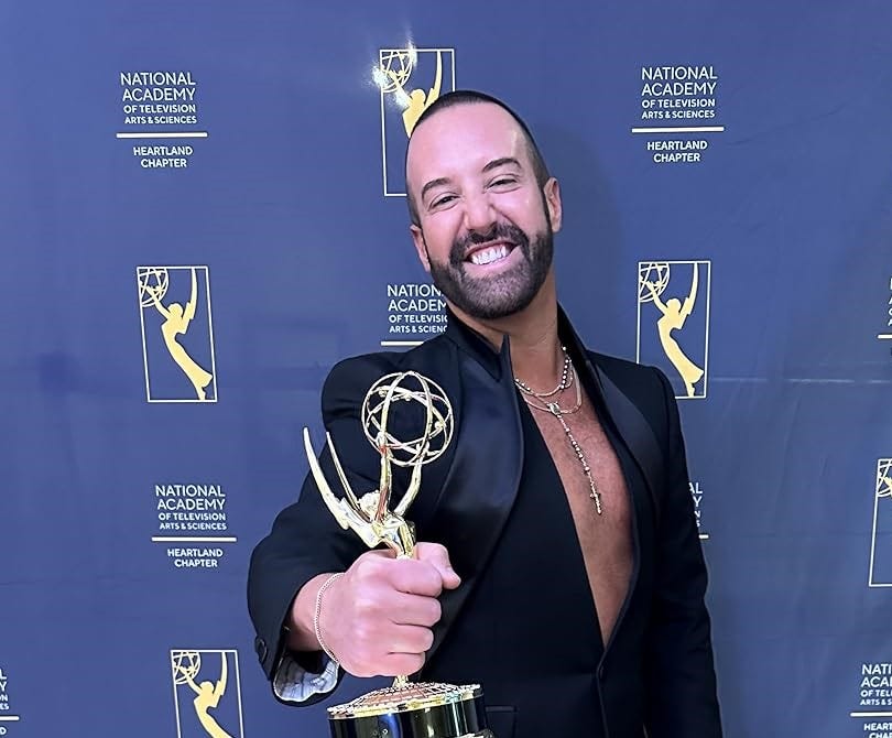Heath Holt Hayes – Medium