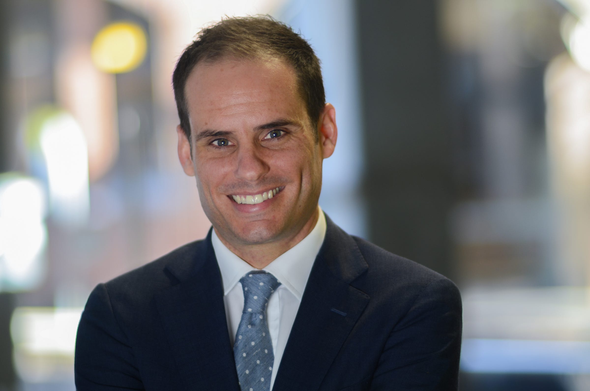 Stephen Allan – Medium