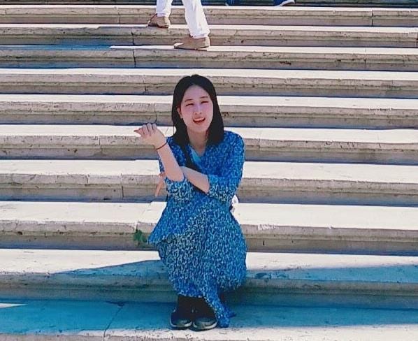 Helena Han – Medium