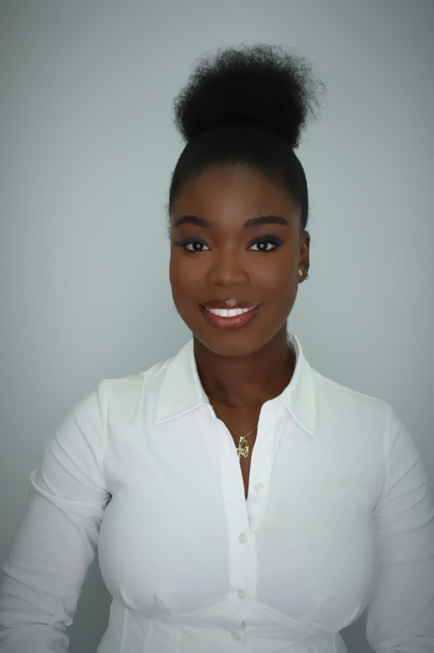 Gael-Lynn Laguerre – Medium