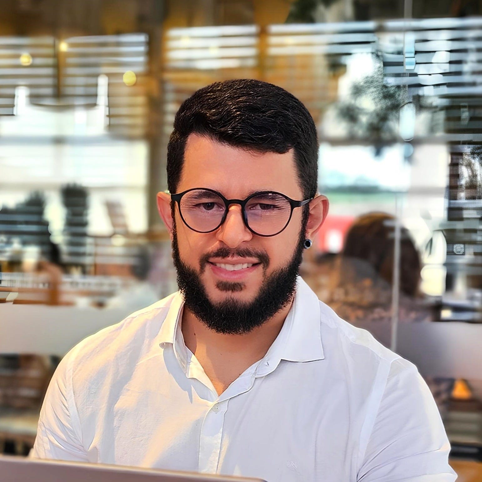 About – Roger Morgado Curiel – Medium