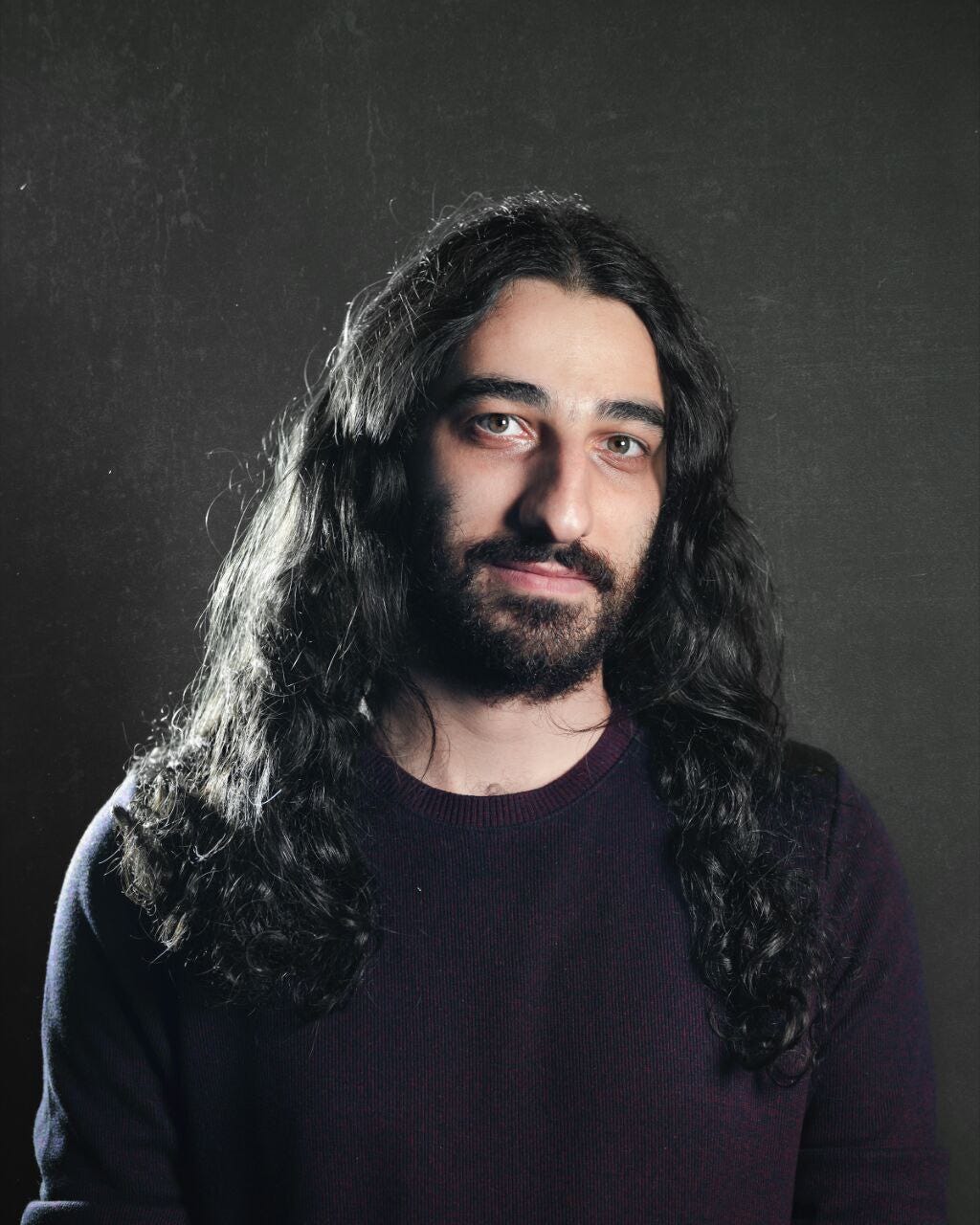 Aren Amirian – Medium
