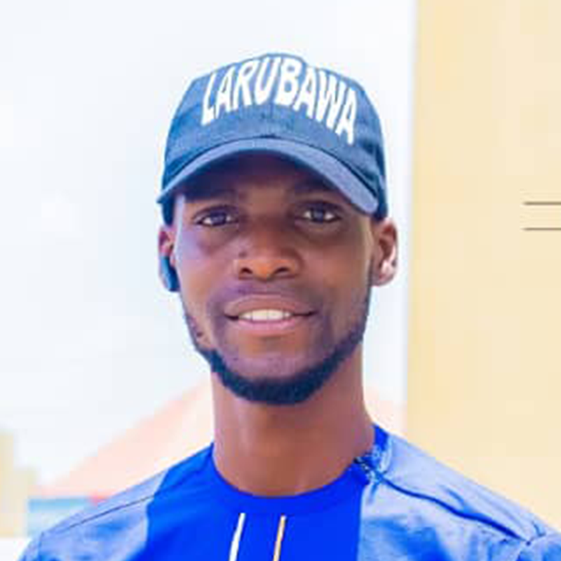 Nafiu Busari Larubawa – Medium