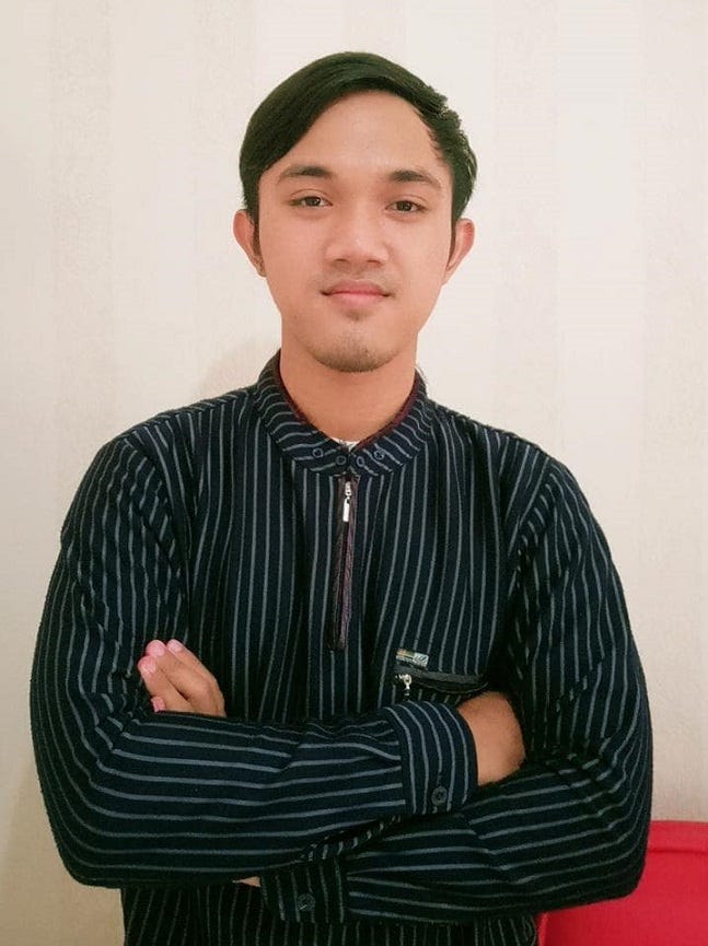 Dimas Seto – Medium