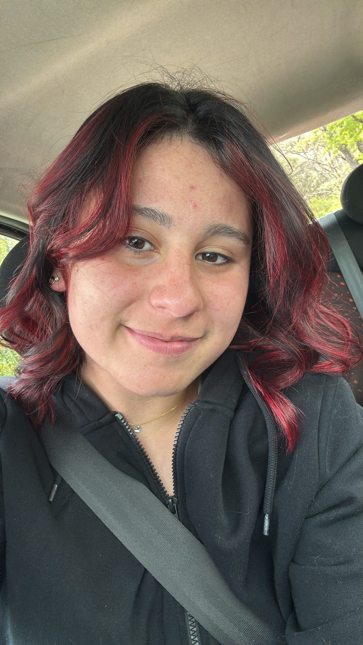 Chloe Pecqueur – Medium