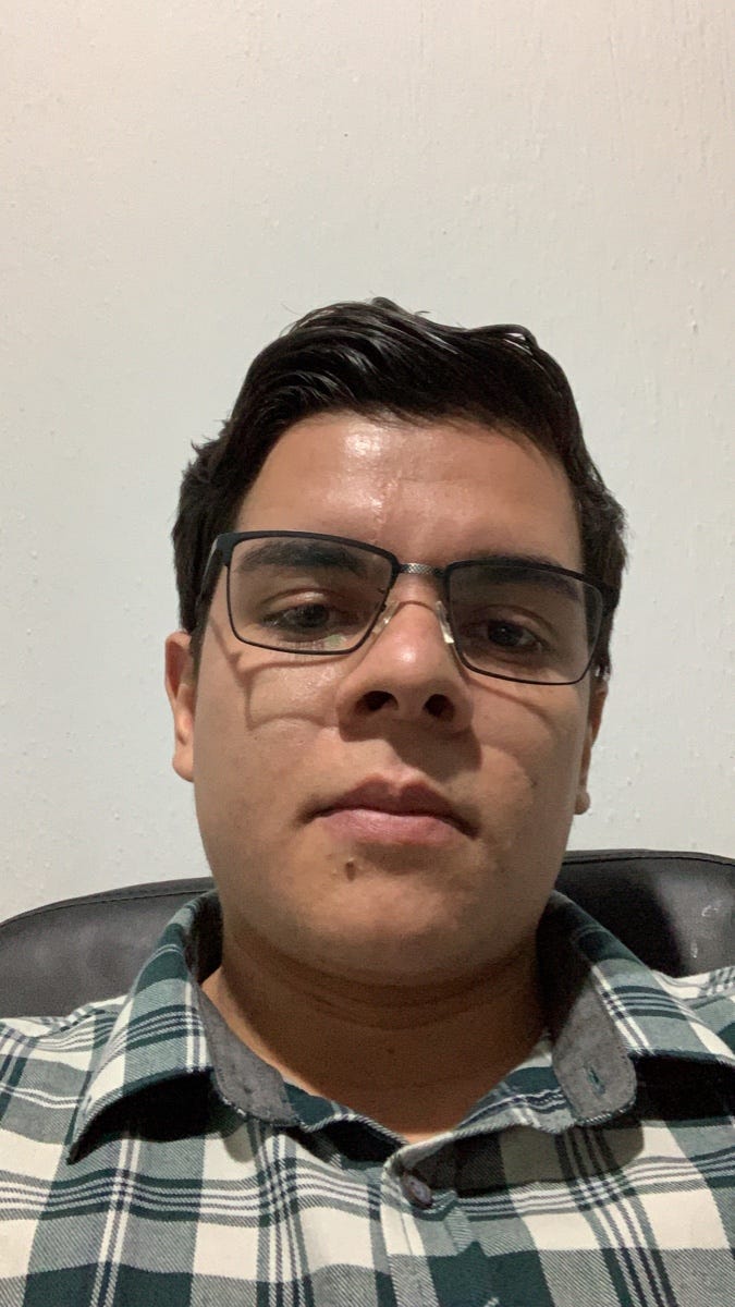 Jorge Gongora – Medium