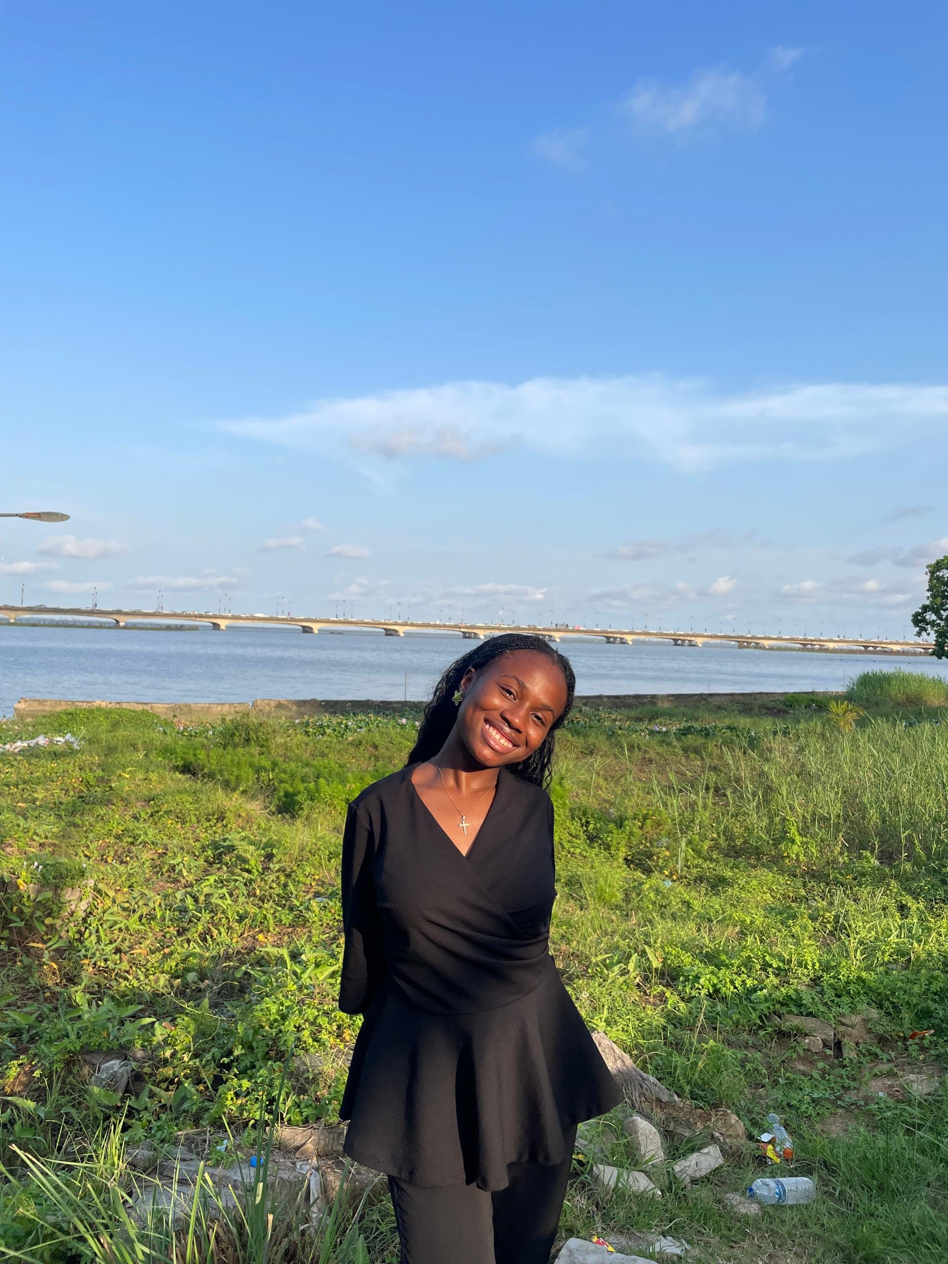 Lily Jack – Medium