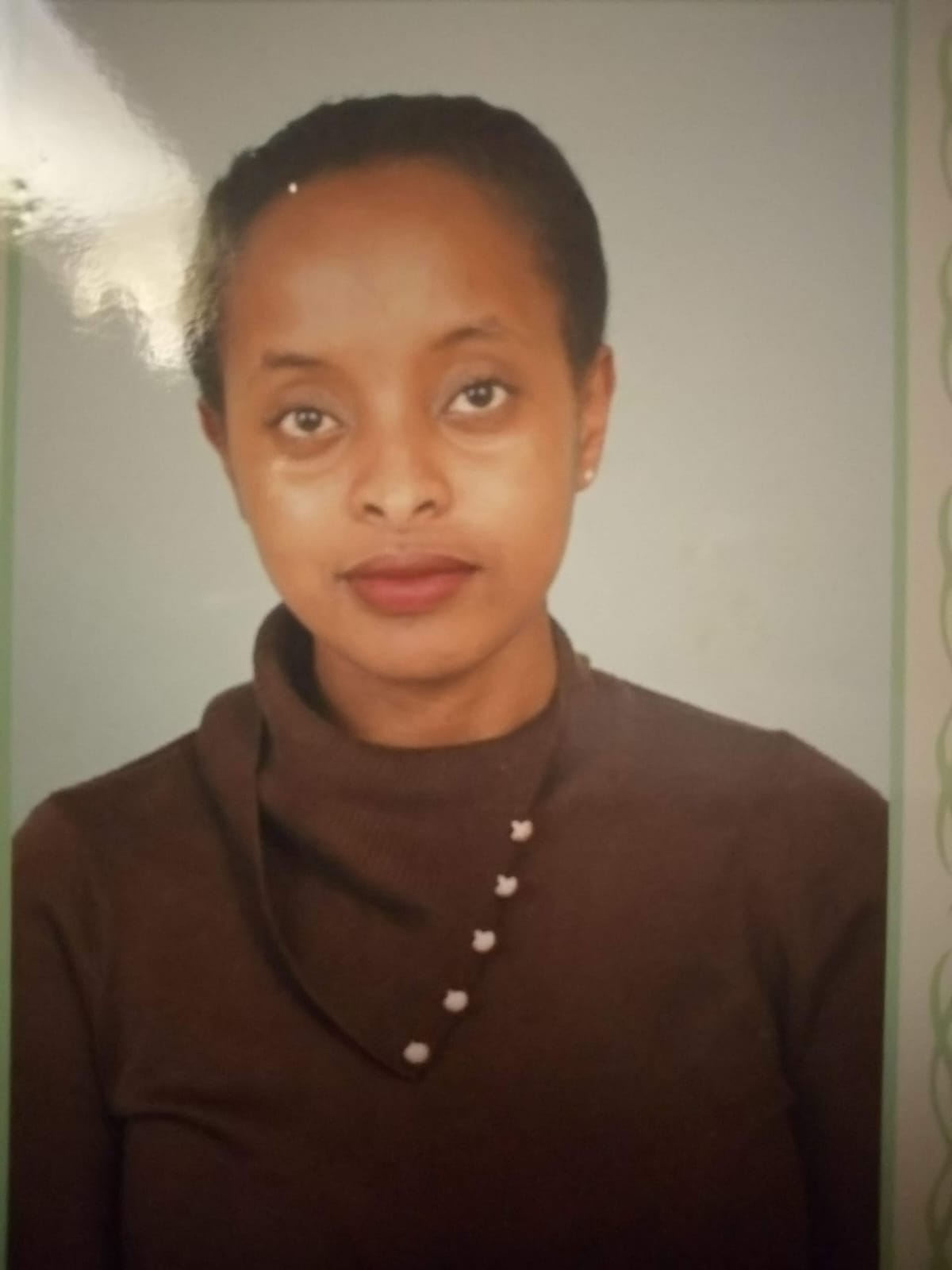 Catherine Waweru – Medium