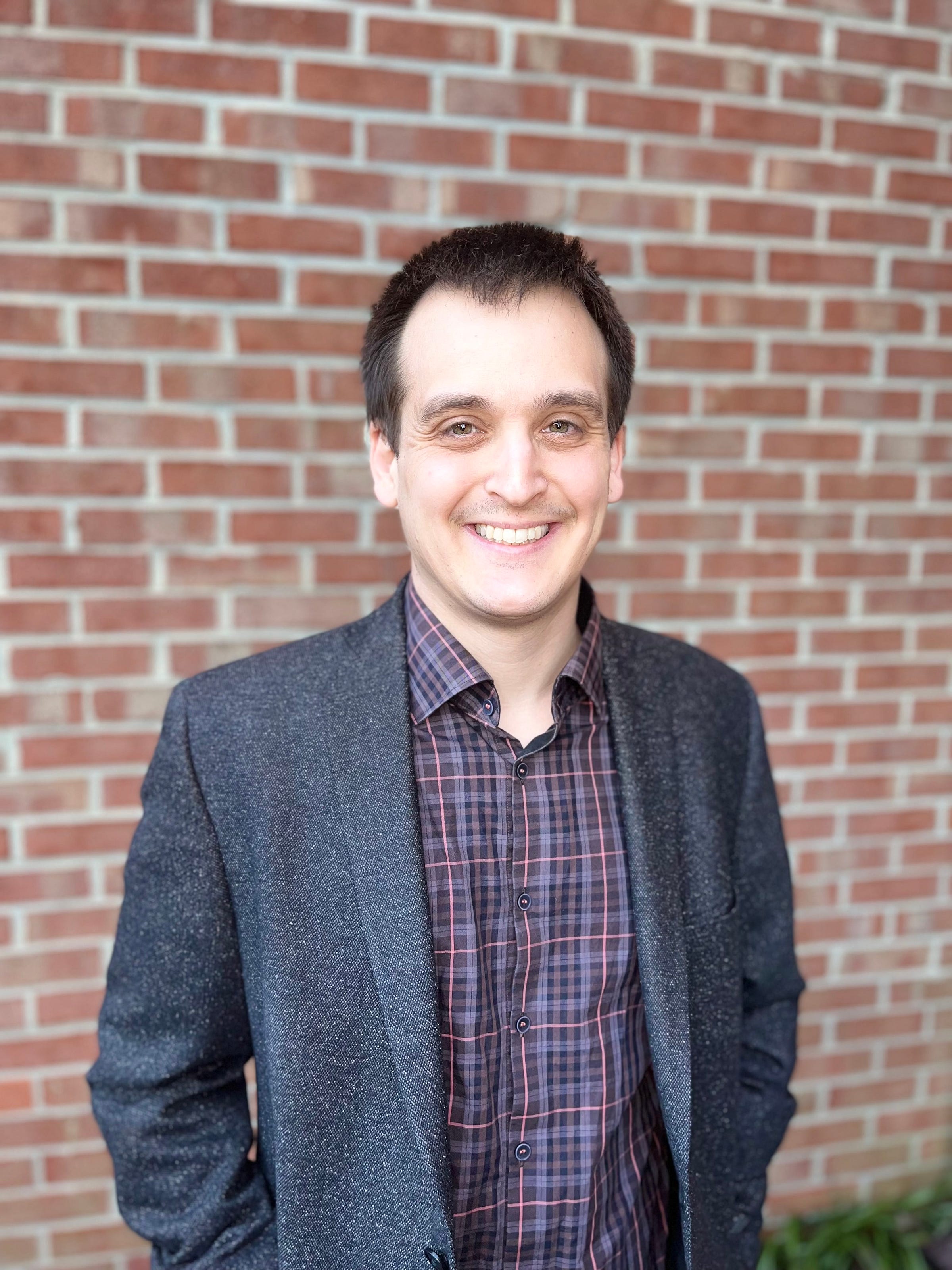 Matthew Venne – Medium