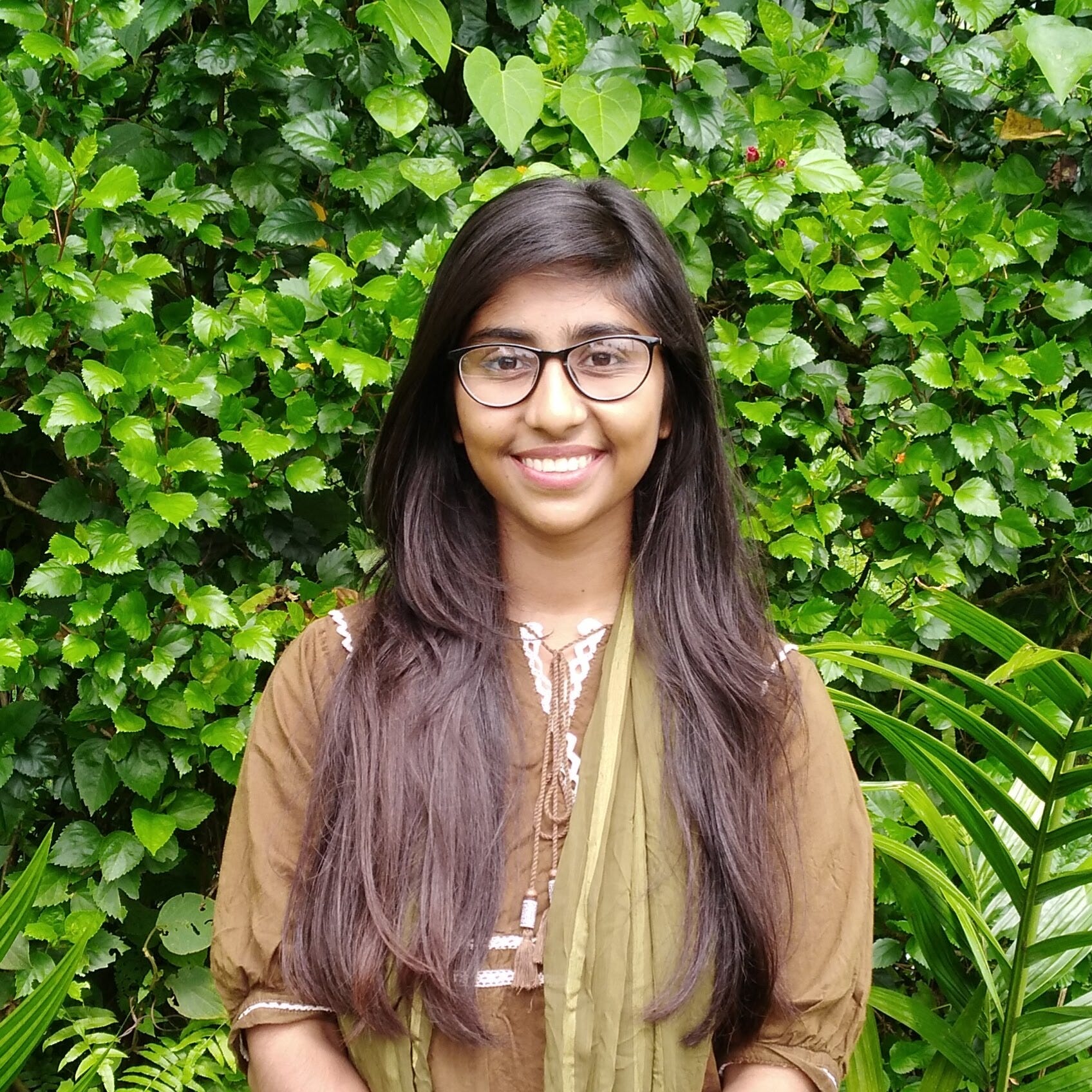 Pinky Sarkar – Medium