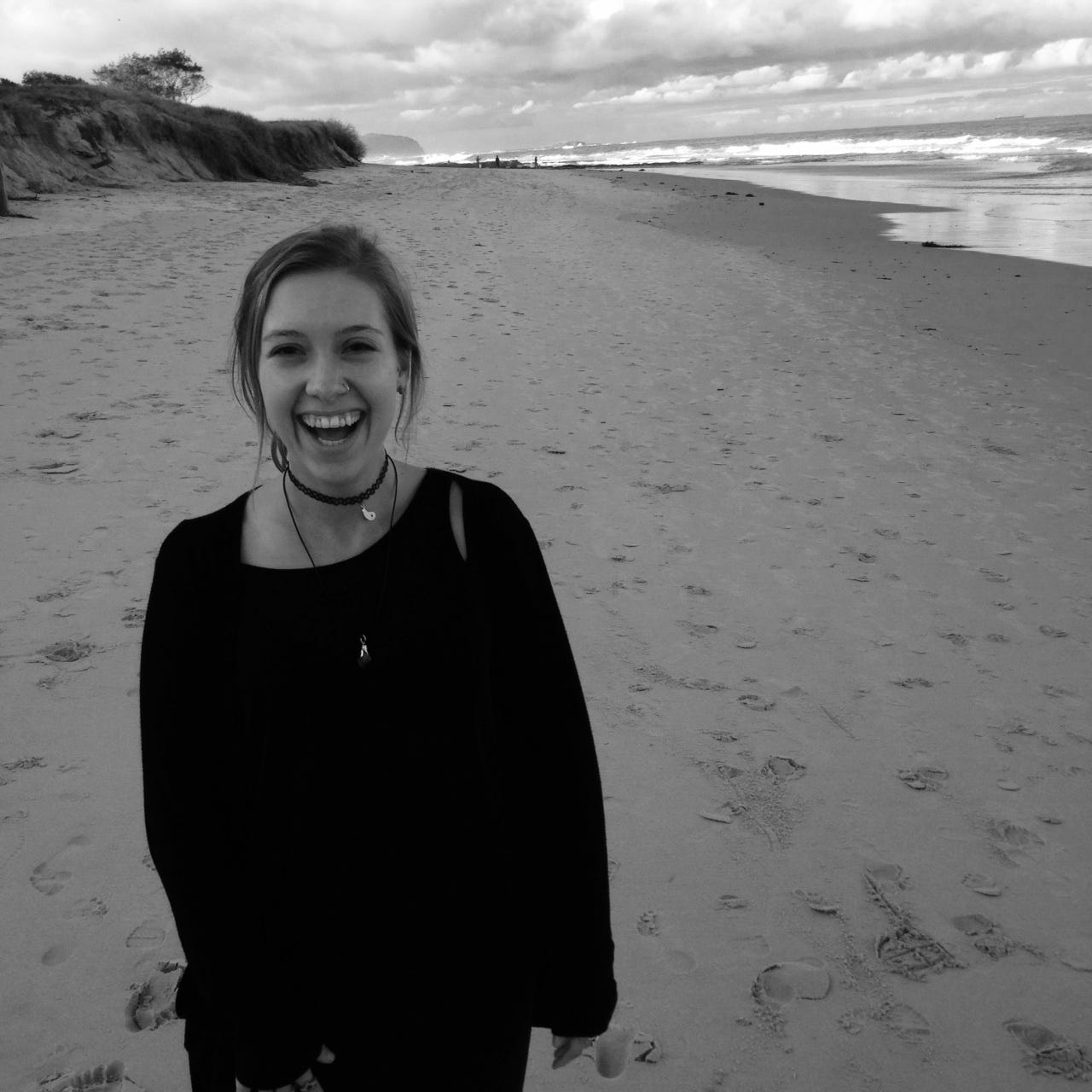 Amanda Haynes – Medium