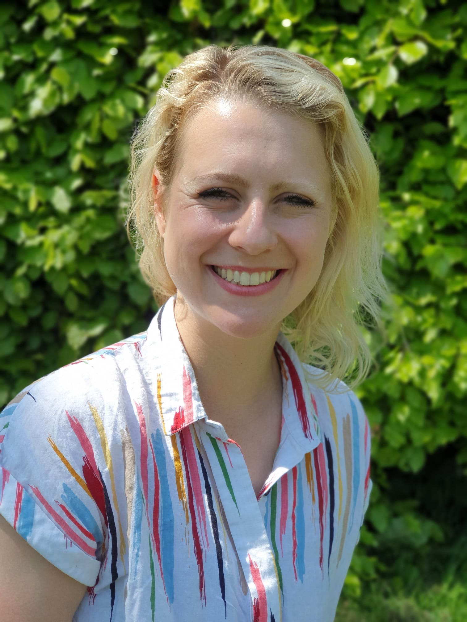 Emma Diamond – Medium