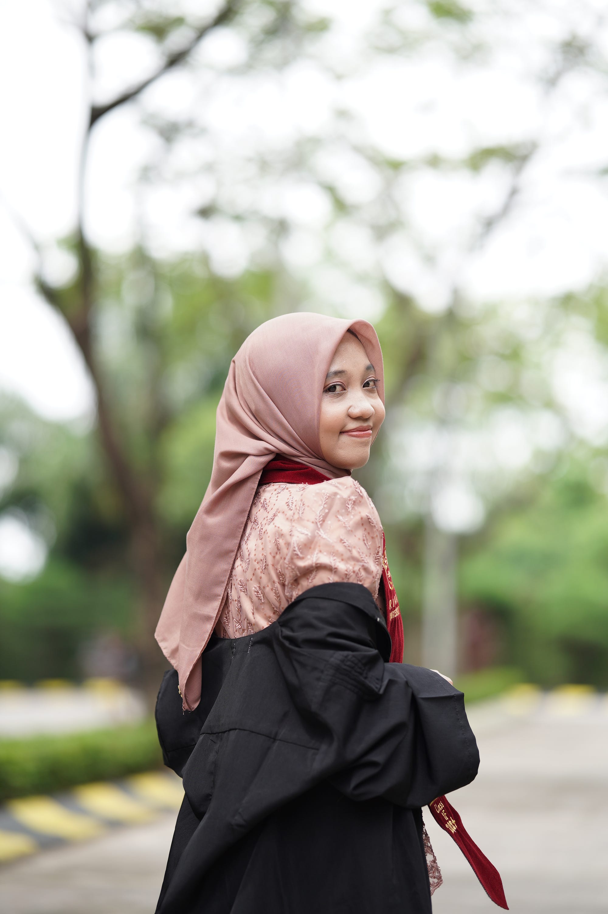 Nazhifah Zahra – Medium