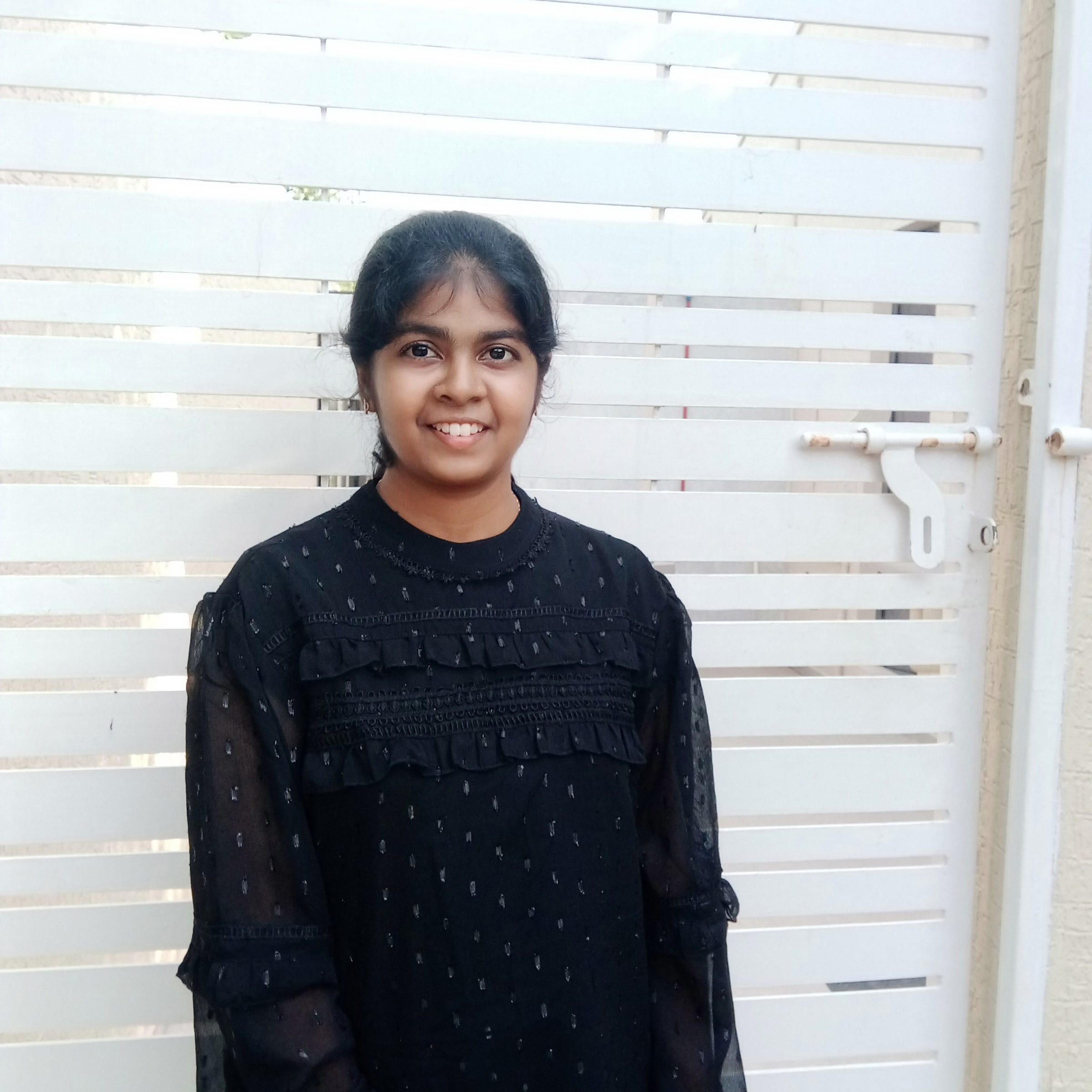 Soundarya Baskaran Medium