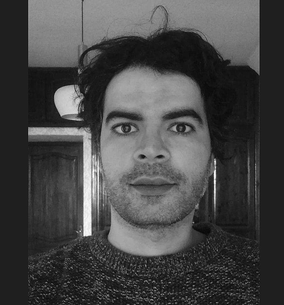 Younes Dahami – Medium
