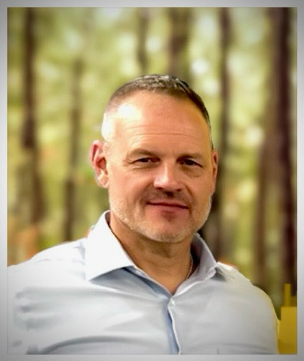 John Abrahamson – Medium